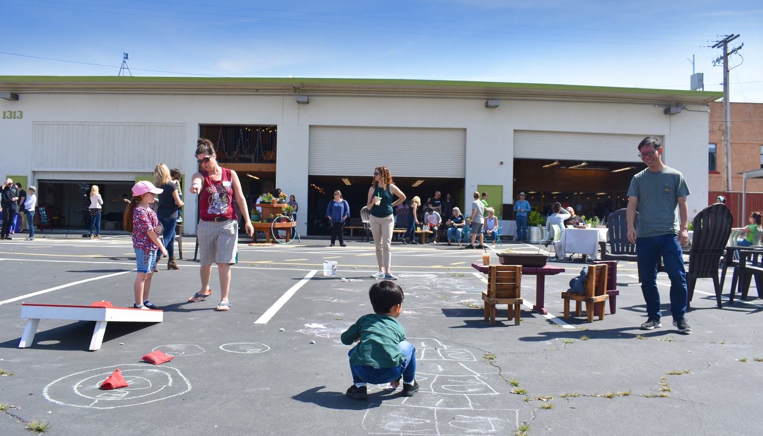 TACTICAL URBANISM: CALIFORNIA ST LABS | Shasta Living Streets